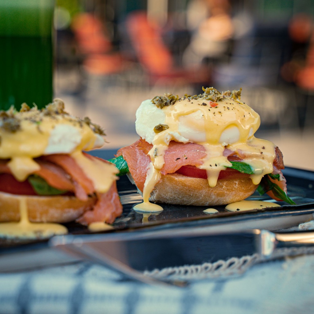 Eggs Royale | Classic Rock